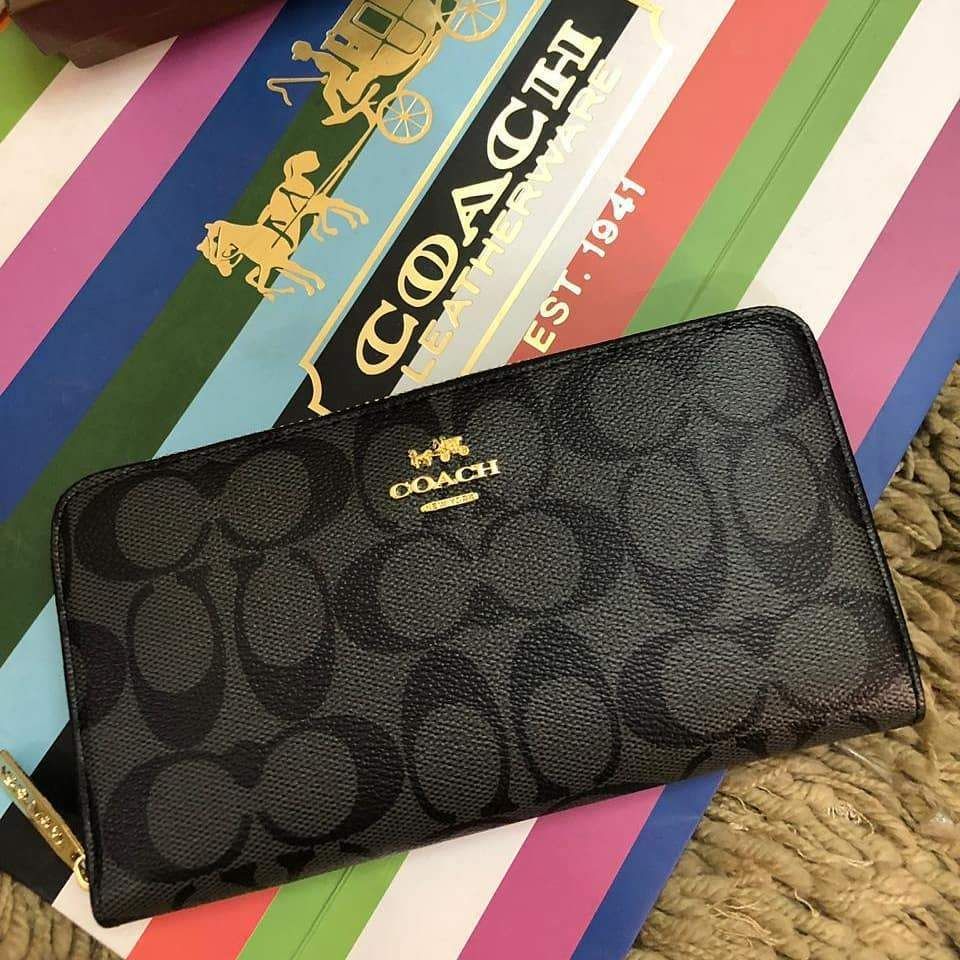 Coach Latest Edition Black Colour Wallet - TheLuxuryTag