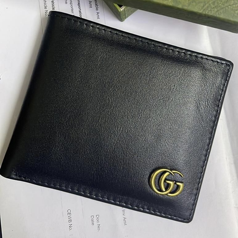 Gucci Iconic Classic GG Men's Wallet - TheLuxuryTag