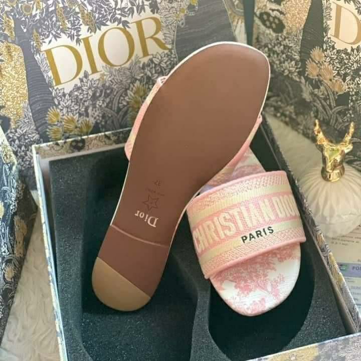 Buy Christian Dior Pink Tiger Dway Slide - Online