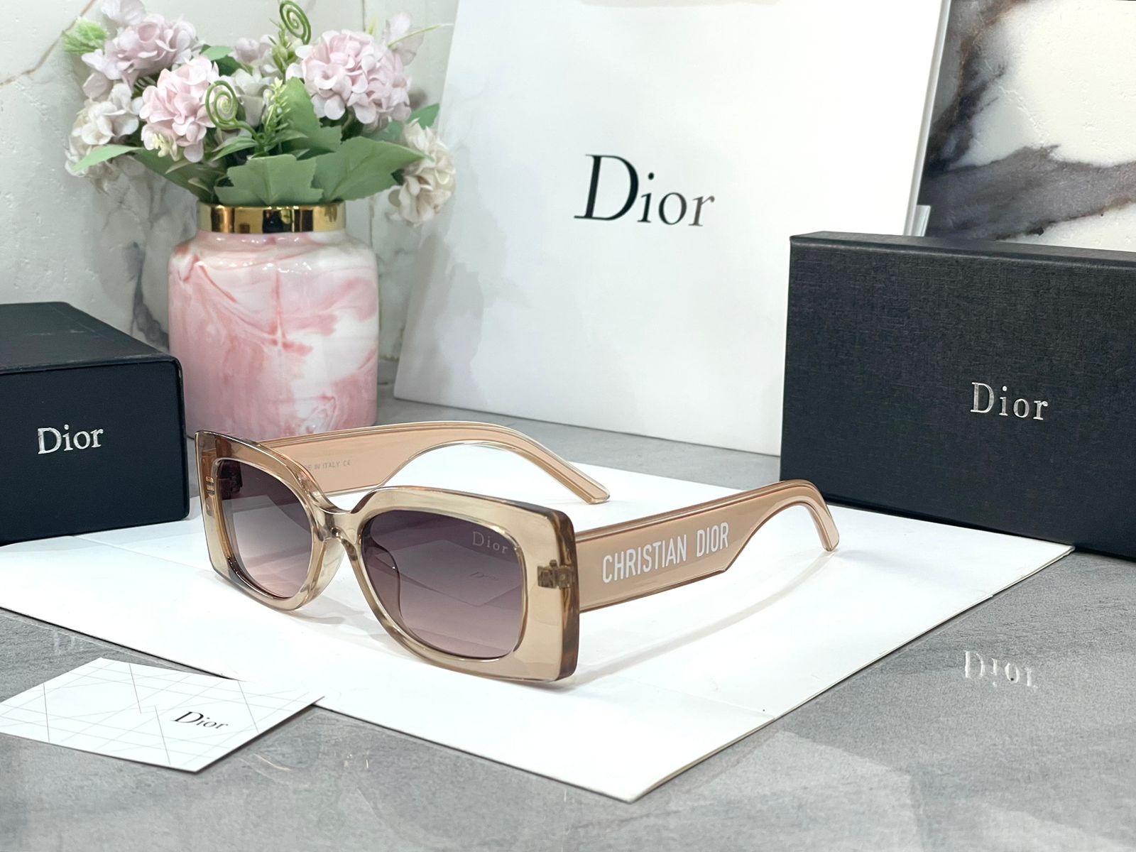 Christian Dior Sunglass For Her - TheLuxuryTag