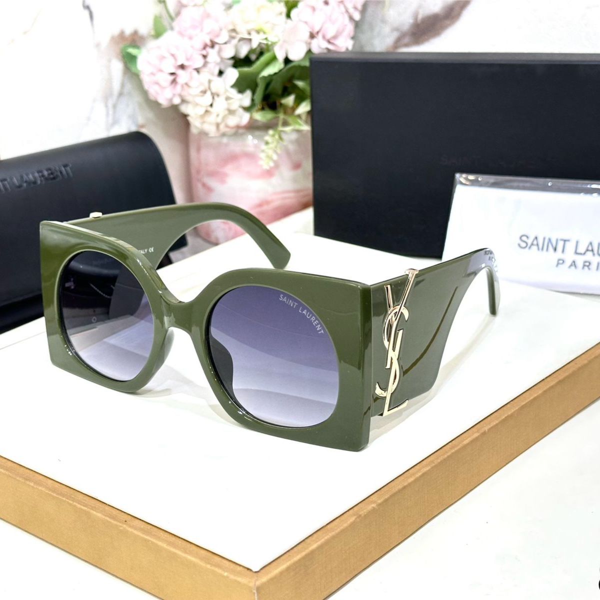 Ysl Oversized Logo Sunglass for Women - TheLuxuryTag