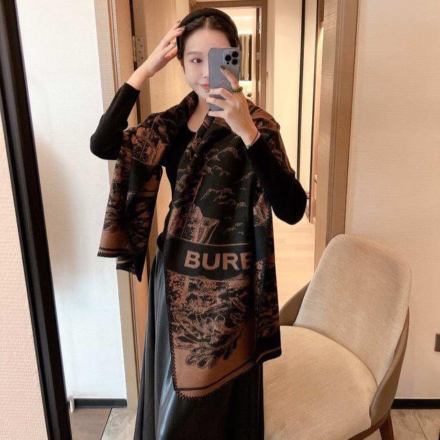 Burberry Coffee Warm Full Size Stole Size Rectangular - TheLuxuryTag