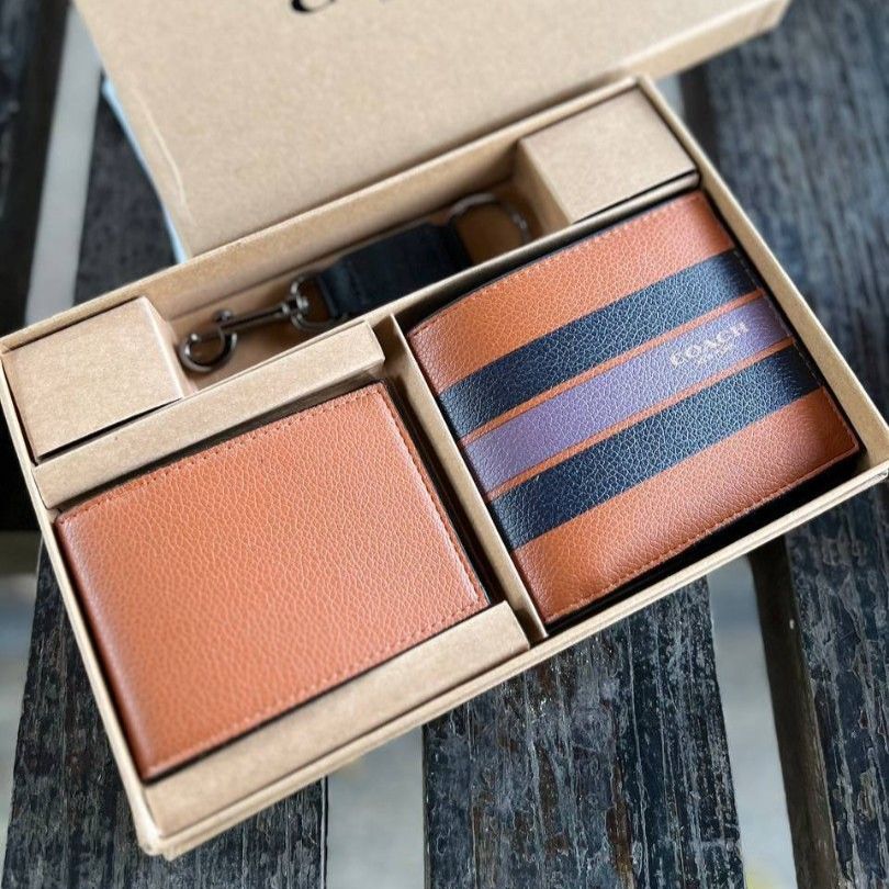 Coach Tan Black Premium Men’s Wallet Gift Set - TheLuxuryTag