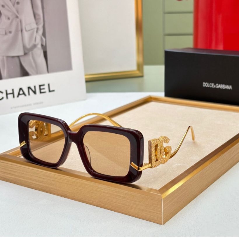 D&G Cherry Women Premium Sunglass - TheLuxuryTag
