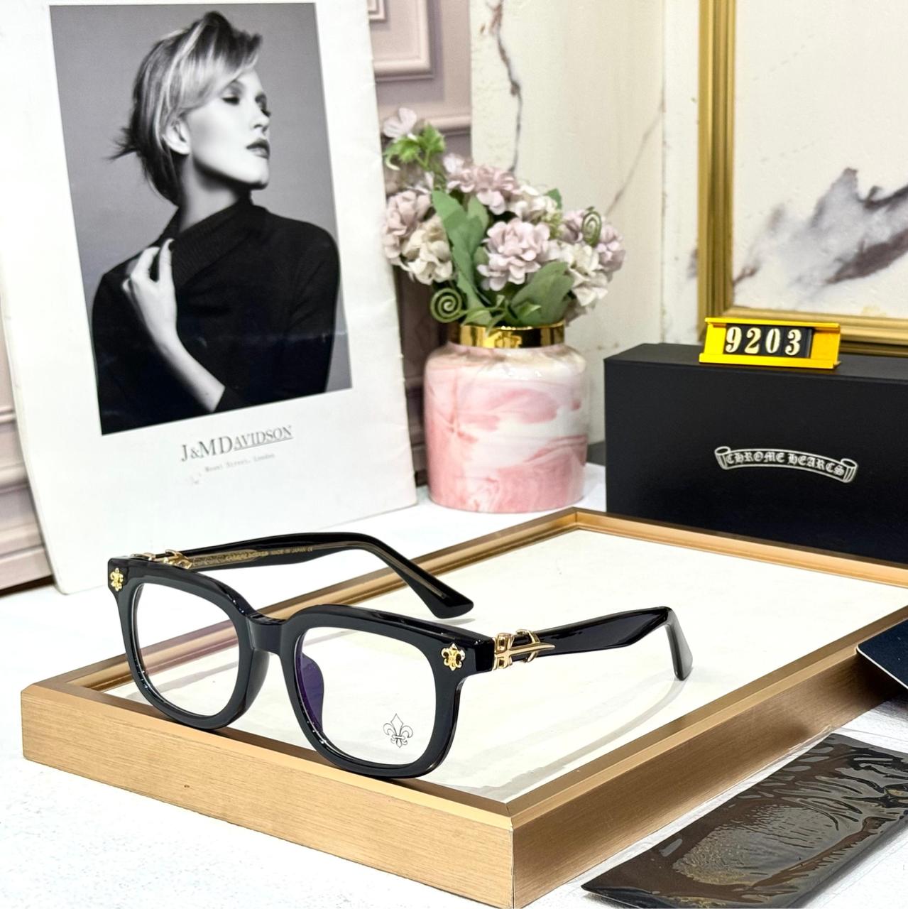 Buy First Copy Sunglasses & Optical Frames @ TheLuxuryTag